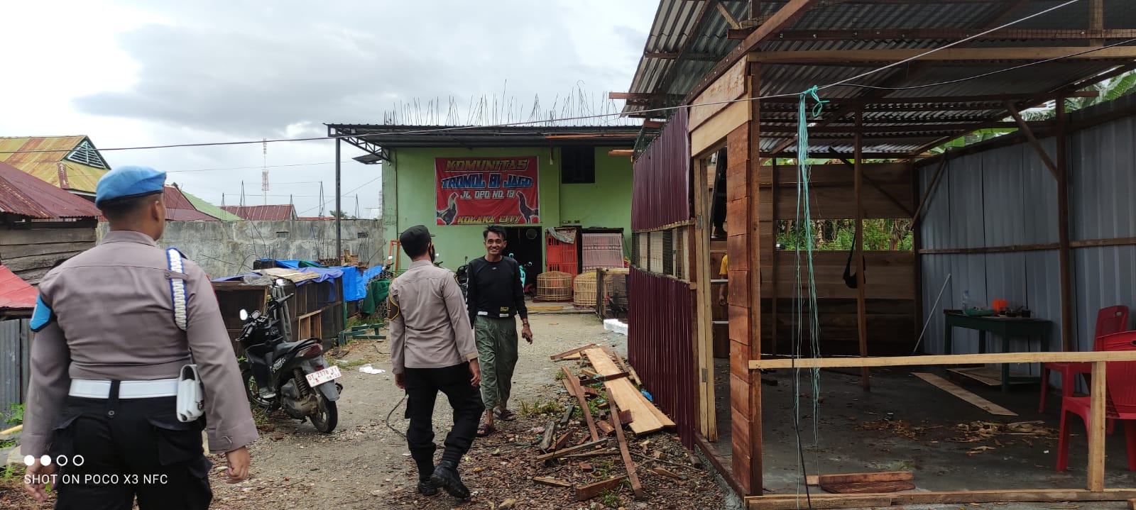 Empat Rumah Warga di Kolakaasi Diterjang Angin Puting Beliung ... Empat Rumah Warga di Kolakaasi Diterjang Angin Puting Beliung ...